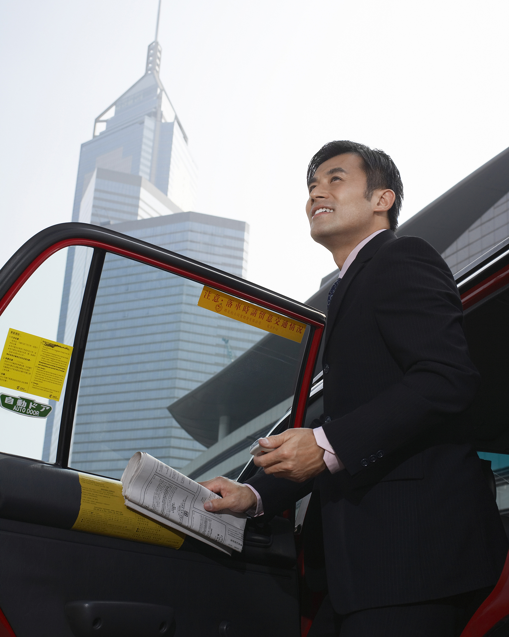 How to Negotiate a Relocation Package & Relocation Assistance | NRI Relocation